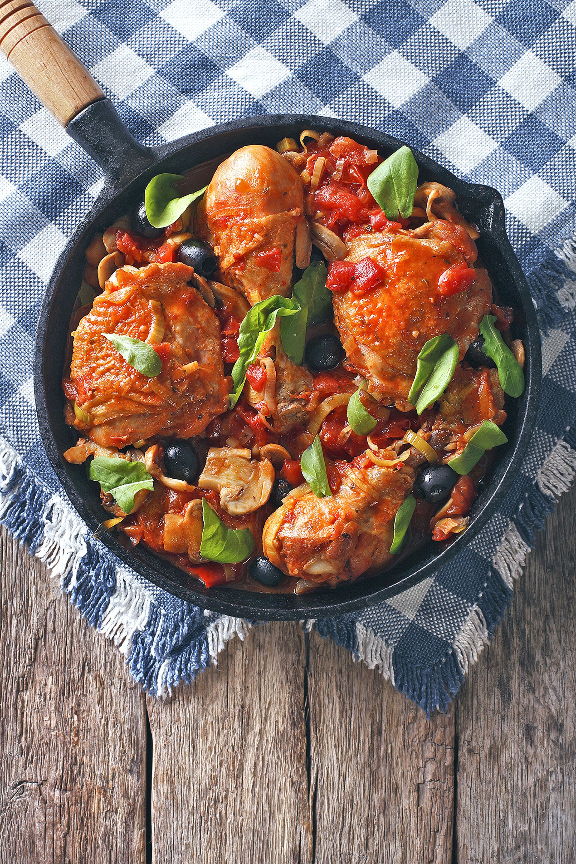 Pollastre a la 'cacciatore'