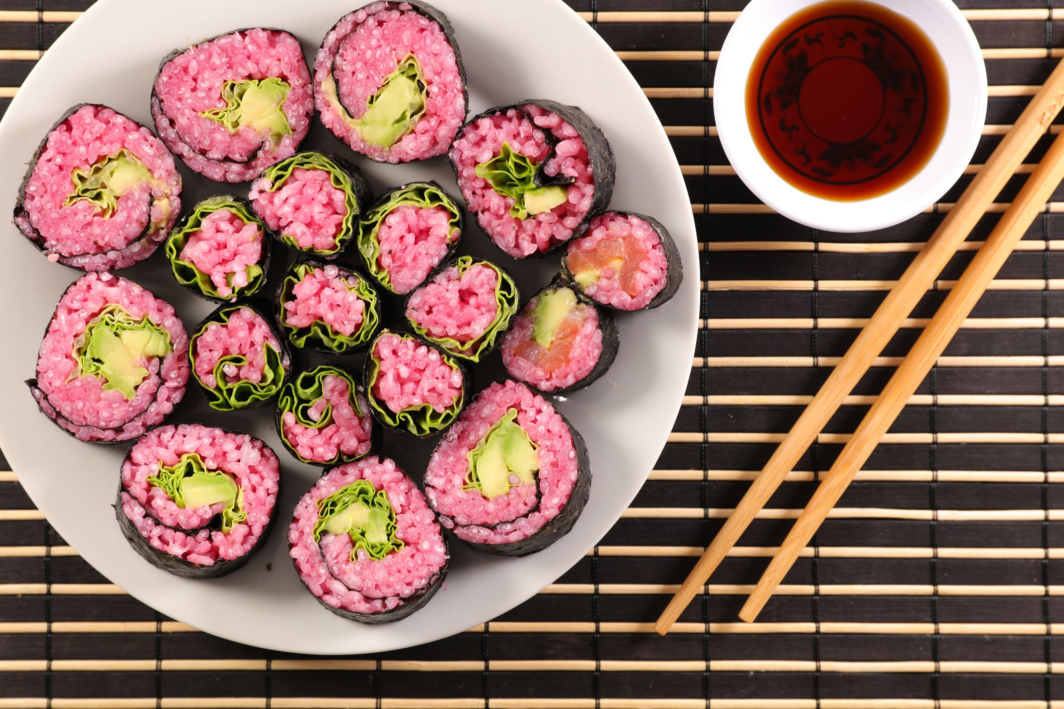 5 receptes de sushi poc habituals